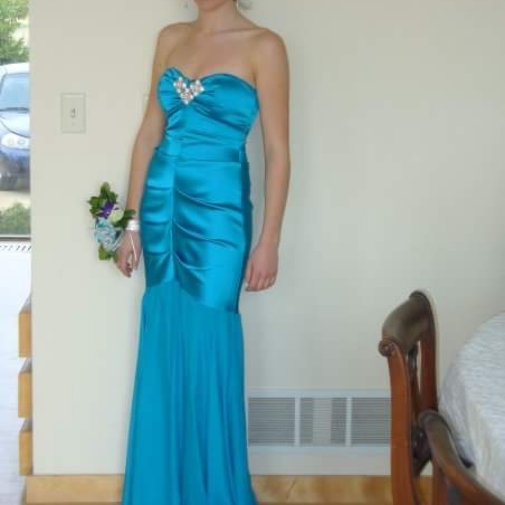 Beautiful Aqua Mermaid Style Prom Dress - Gem